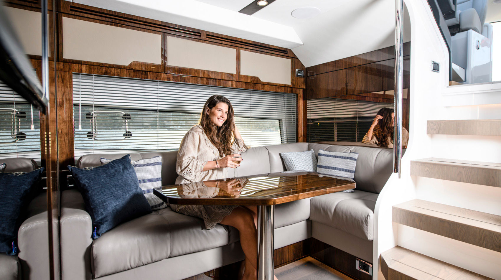 45 OPEN FAIRLINE | Karina Yat | Karina